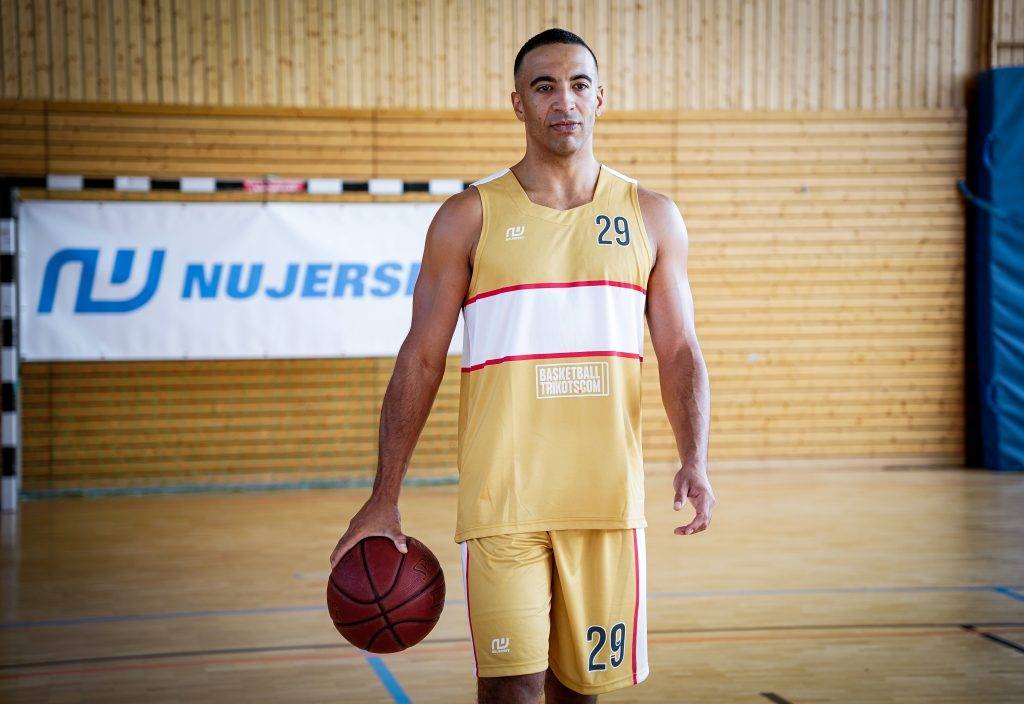 Produkte - Herren - Basketballtrikots.com